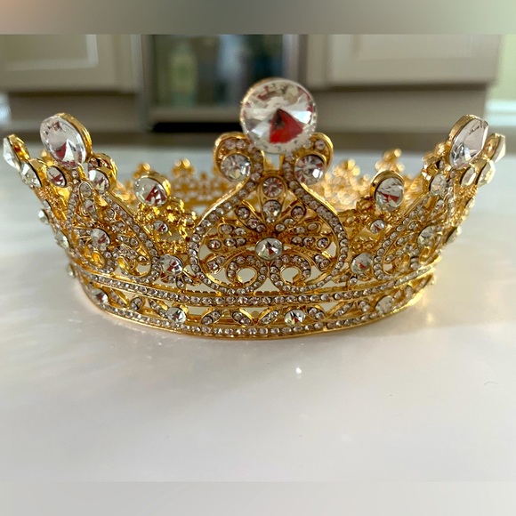 Tobaat | Accessories | Tobaat Womens Gold Princess Crown For Pageants ...